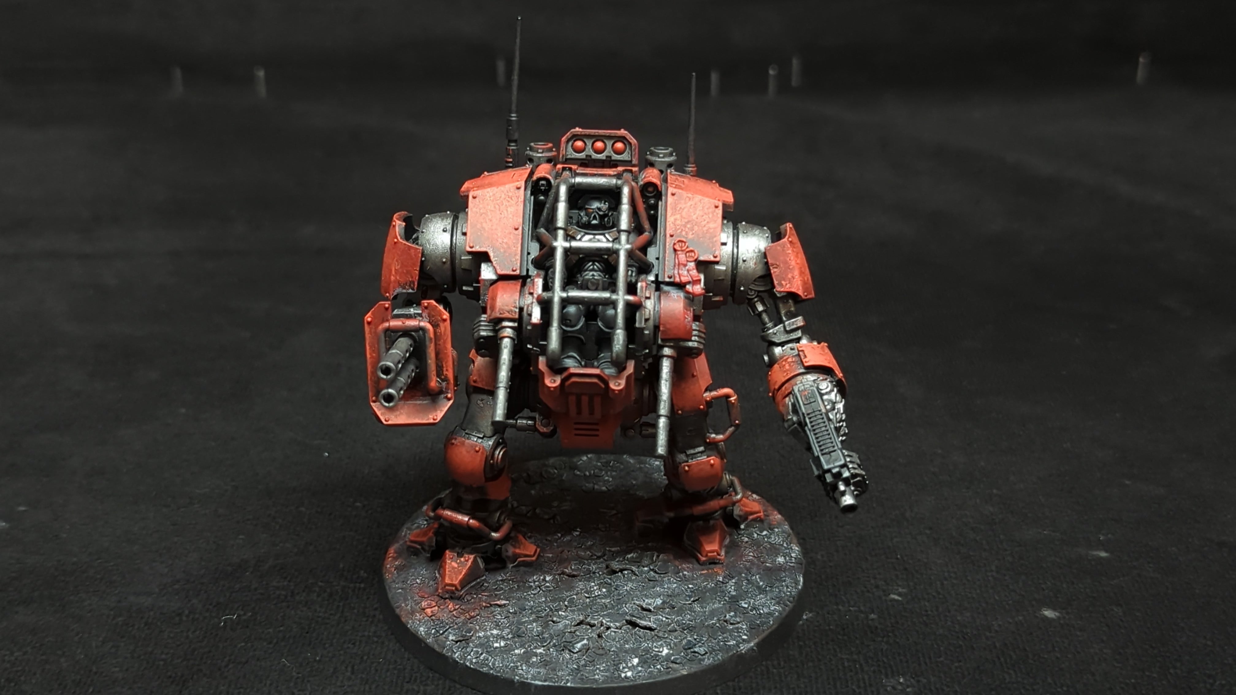 Warhammer 40k Space Marines Primaris Invictor Tactical Warsuit x1 Pain